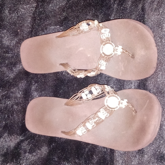 Source Unknown | Shoes | Sold Source Unknown Flip Flops Size 65 Brown ...